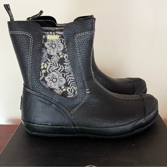 Bogs | Shoes | Bogs Waterproof Leather Boots Black Floral Sz With Box ...